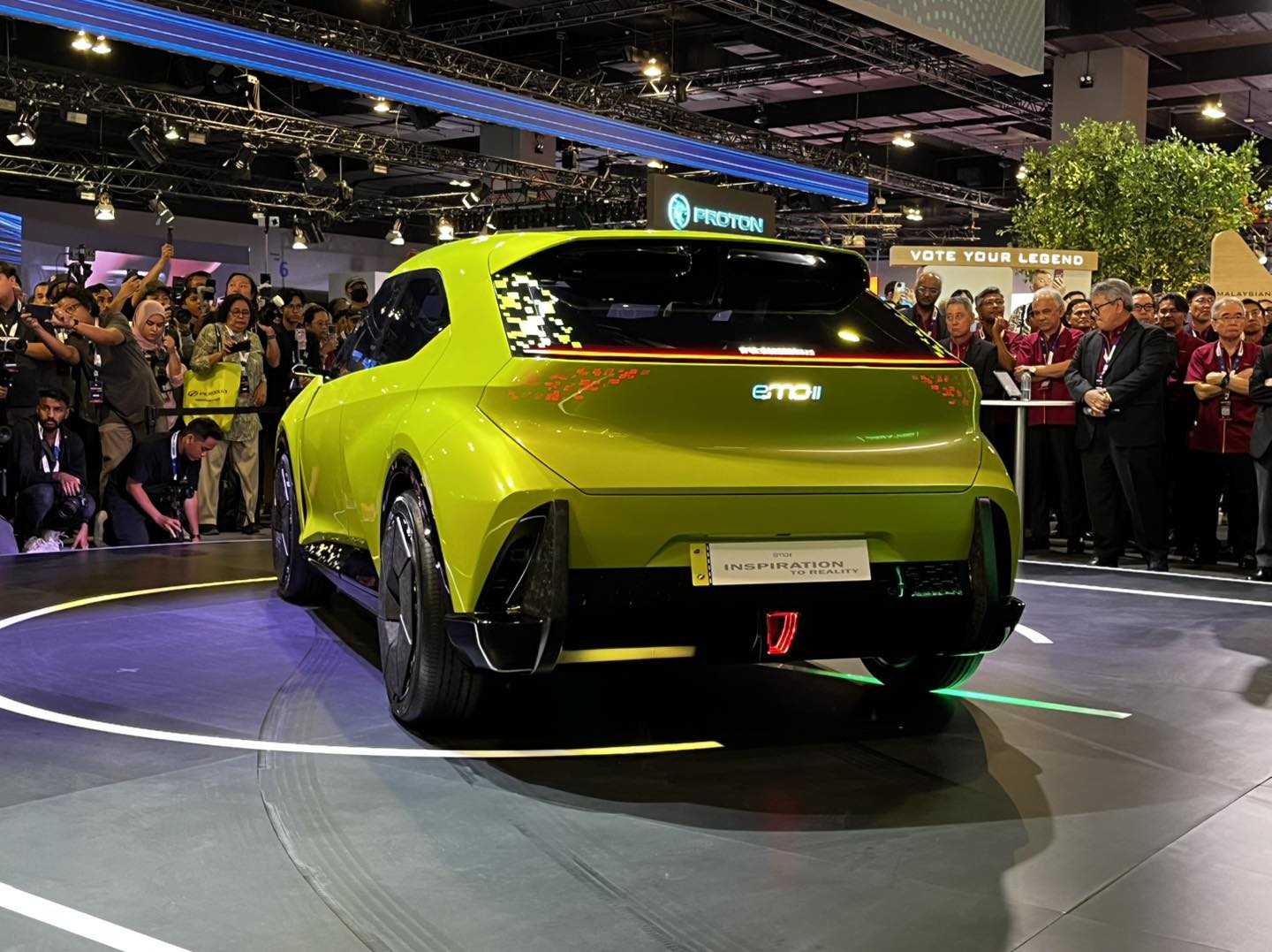 PERODUA EMO II Concept – Dunia E-Hailing & P-Hailing